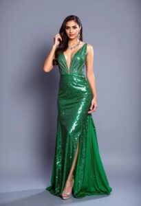 14 Best Dress to Impress Jewelry Overload Outfit Ideas » Styling Outfits