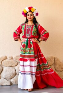 15 Folklore Outfit Ideas » Styling Outfits